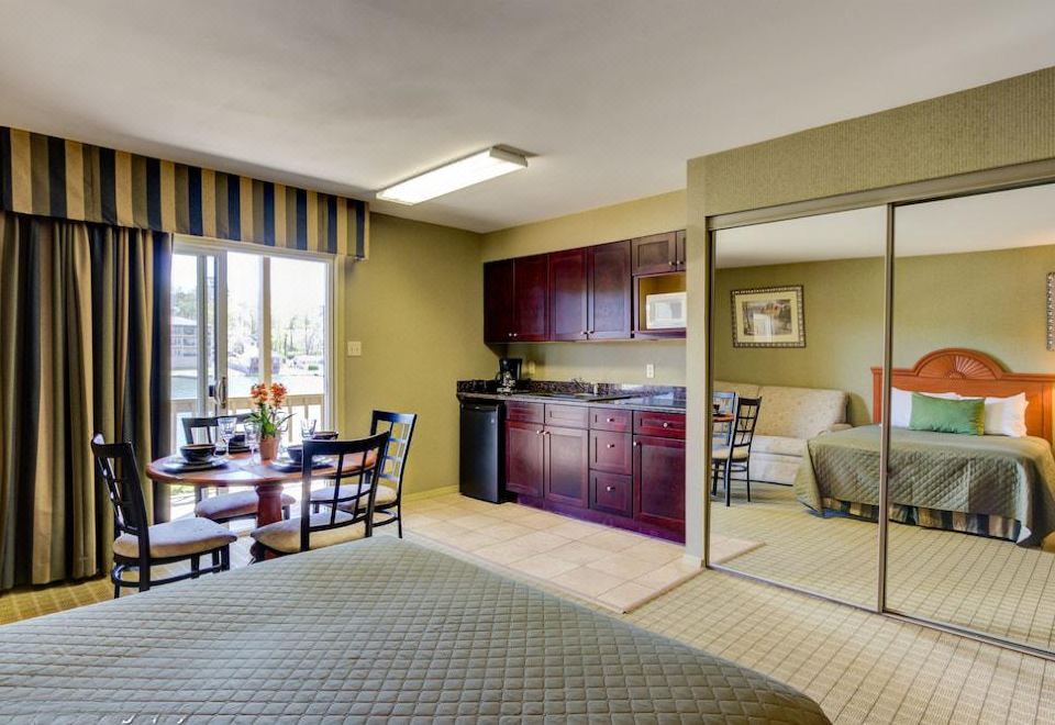 Long Island Lake Resort,Lake Hamilton - Updated 2024 Reviews & Prices ...