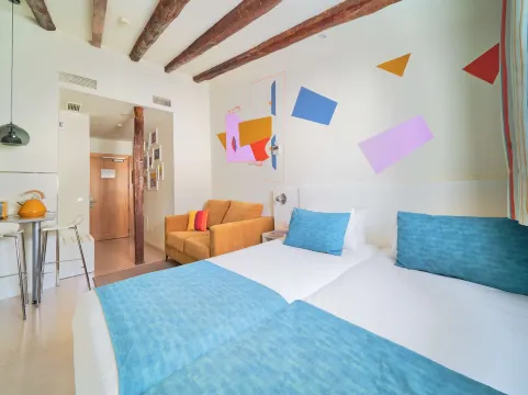 Blume Cruz Suites - Madrid