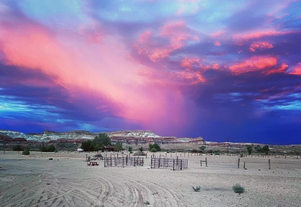 Paniolo Palace at the Paria River Ranch, Kane County - 2026 Prices ...