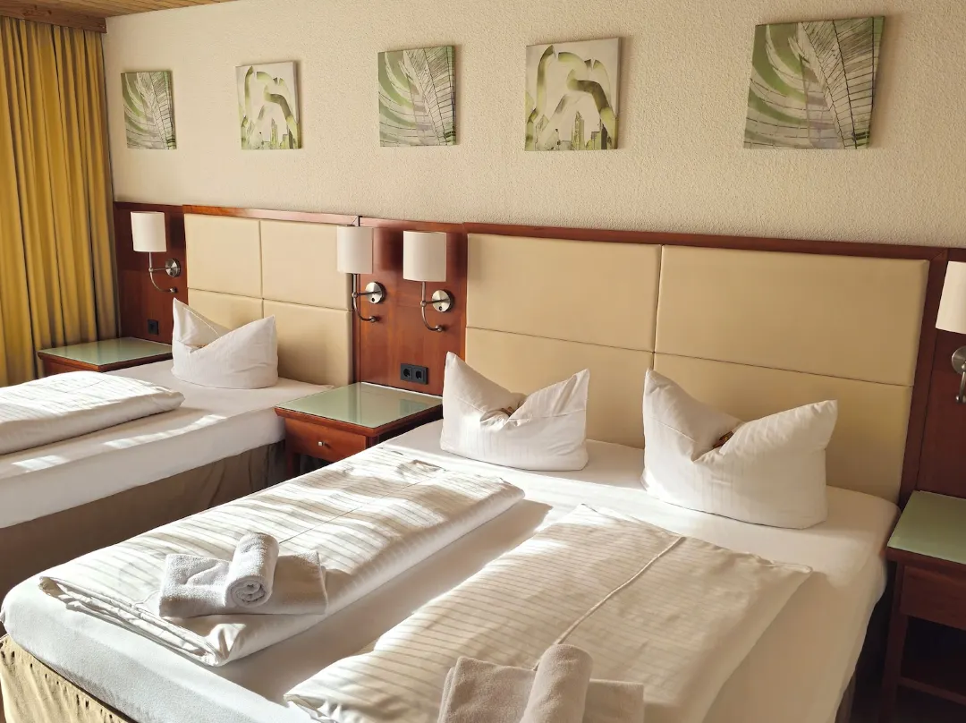 Hotel Avenue Altenfurt - Nuremberg