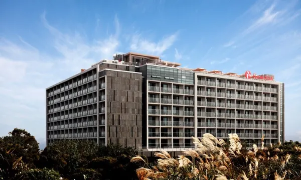 Ramada By Wyndham Jeju Hamdeok - Jeju-si