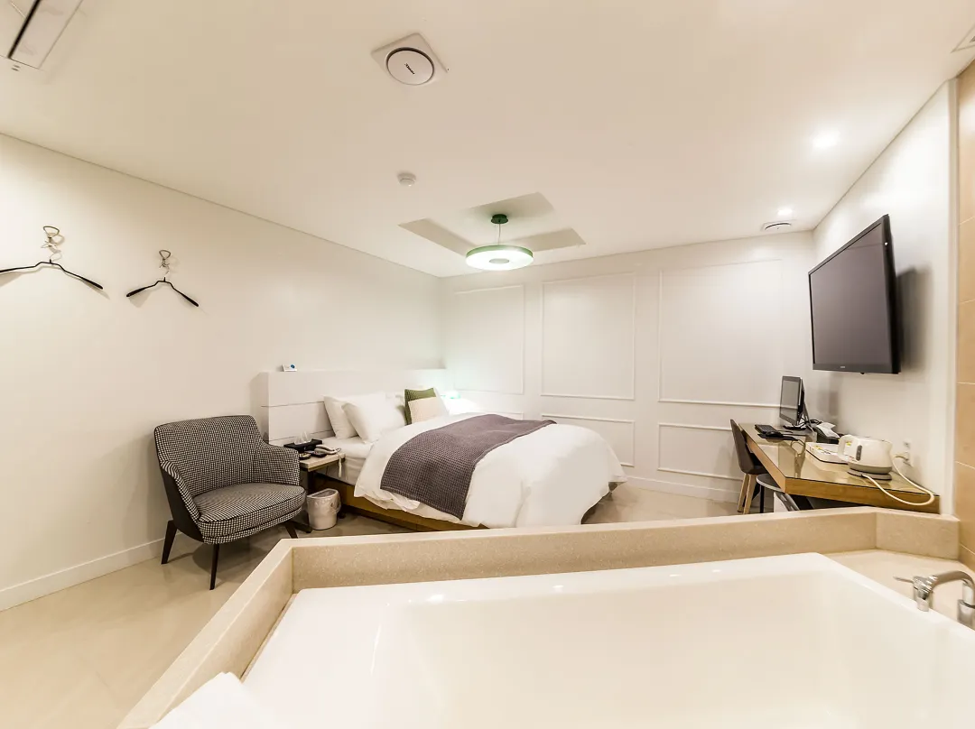 Habjeong Circle Hotel - Gwangmyeong-si