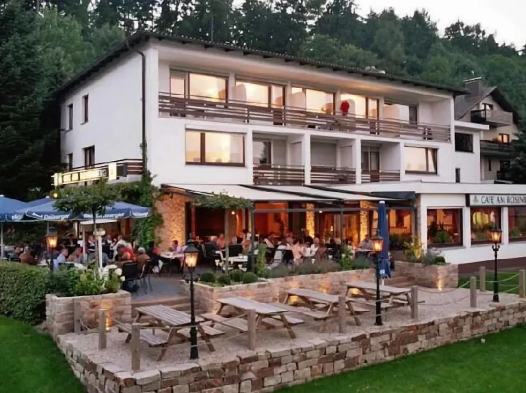 Hotel Am Rosenberg - Bad Driburg
