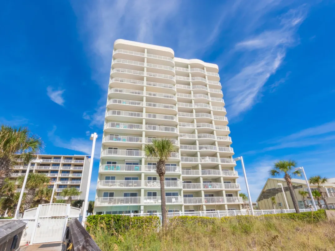 Tradewinds Condos By Hosteeva - Gulf Shores, AL