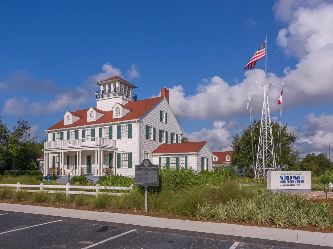 Short Walk To Beach And Wwii Museum - Charming Coastal Retreat - St. Simons Island, GA