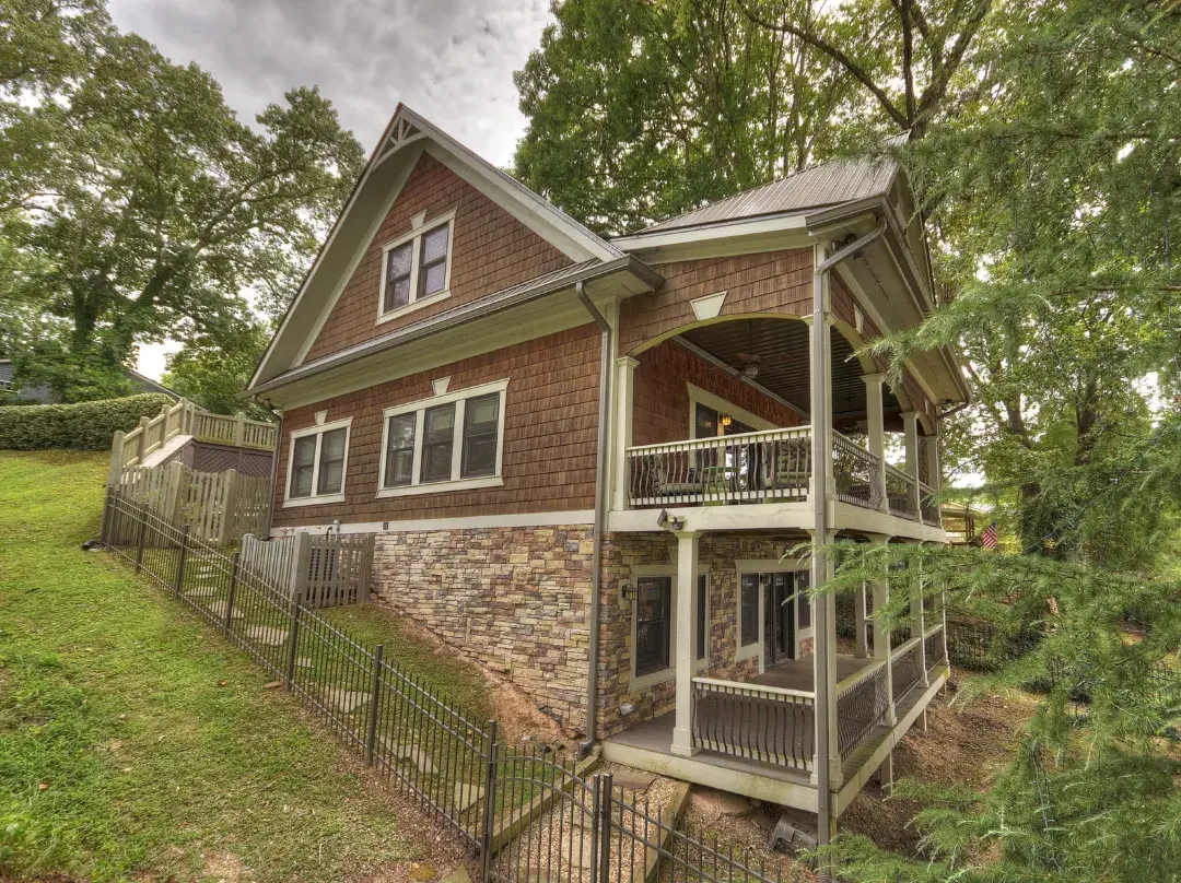 Charming Retreat With Hot Tub And Arcade - Cozy Modern Escape - Blue Ridge, GA