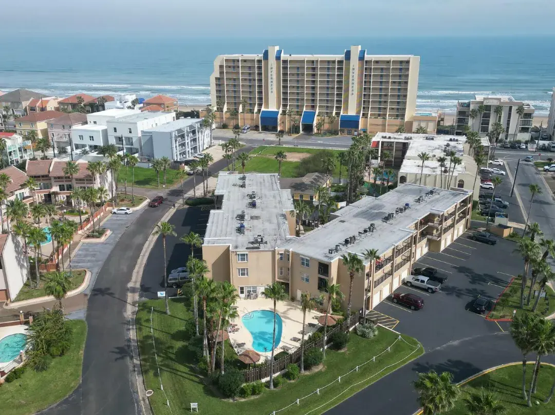 Private Patio And Heated Community Pool - Charming Retreat - Port Isabel, TX