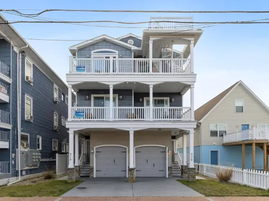 Rooftop Deck And Pool Oasis - Stylish Coastal Sanctuary - Stone Harbor, NJ