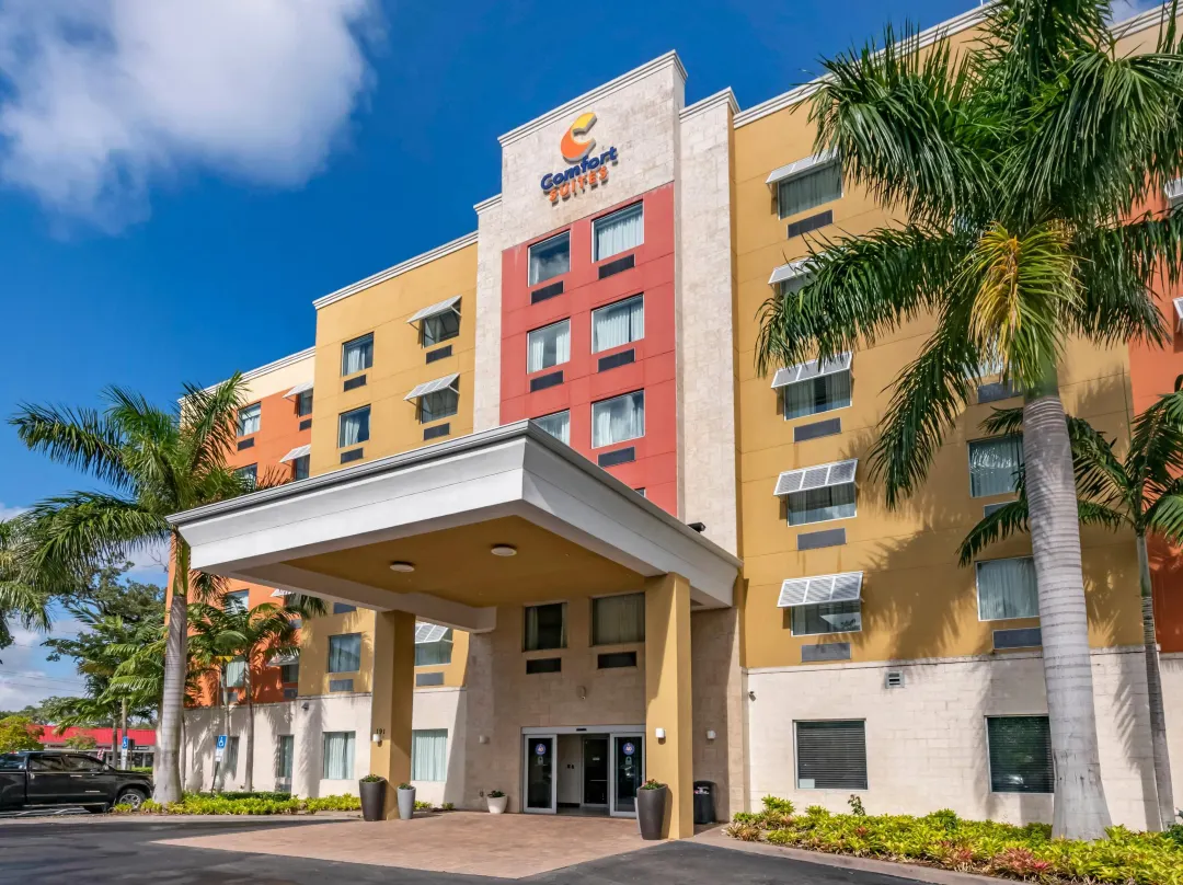 Comfort Suites Fort Lauderdale Airport South & Cruise Port - Florida
