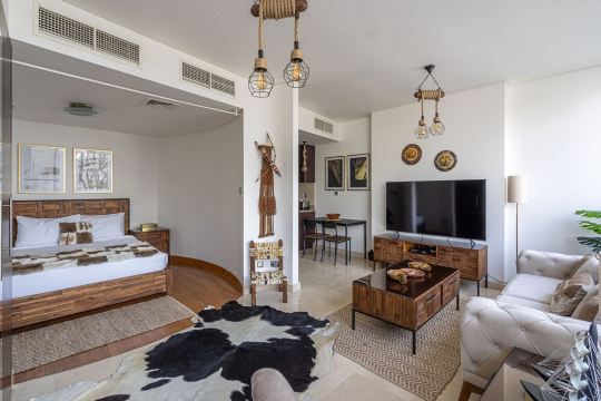 Higuests - Sky Gardens - Dubaj