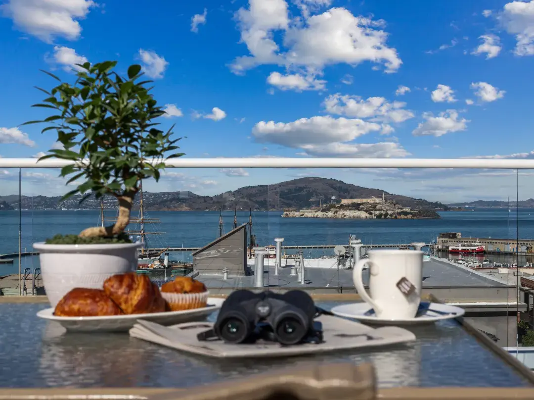 Suites At Fisherman's Wharf - Sausalito, CA