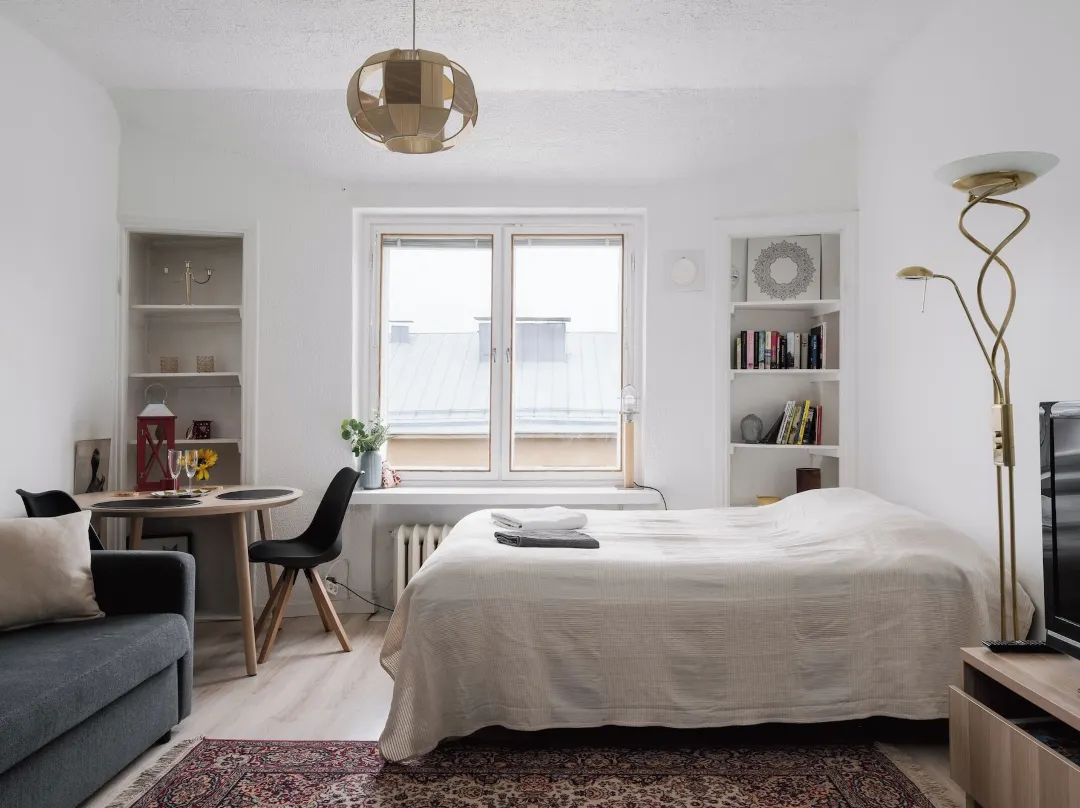 Renovated Top Floor Studio In Kallio - Helsinki