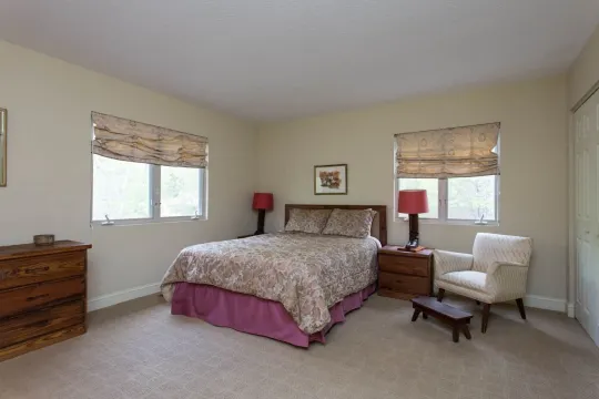 Cozy Retreat With Fire Pit And Lake Access - Charming Mountain Haven - Chimney Rock, NC