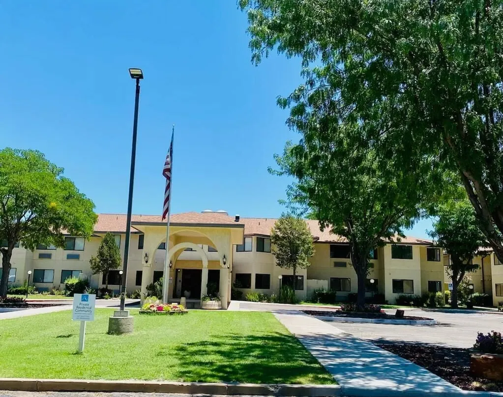 B&j Hotels - Roswell, NM