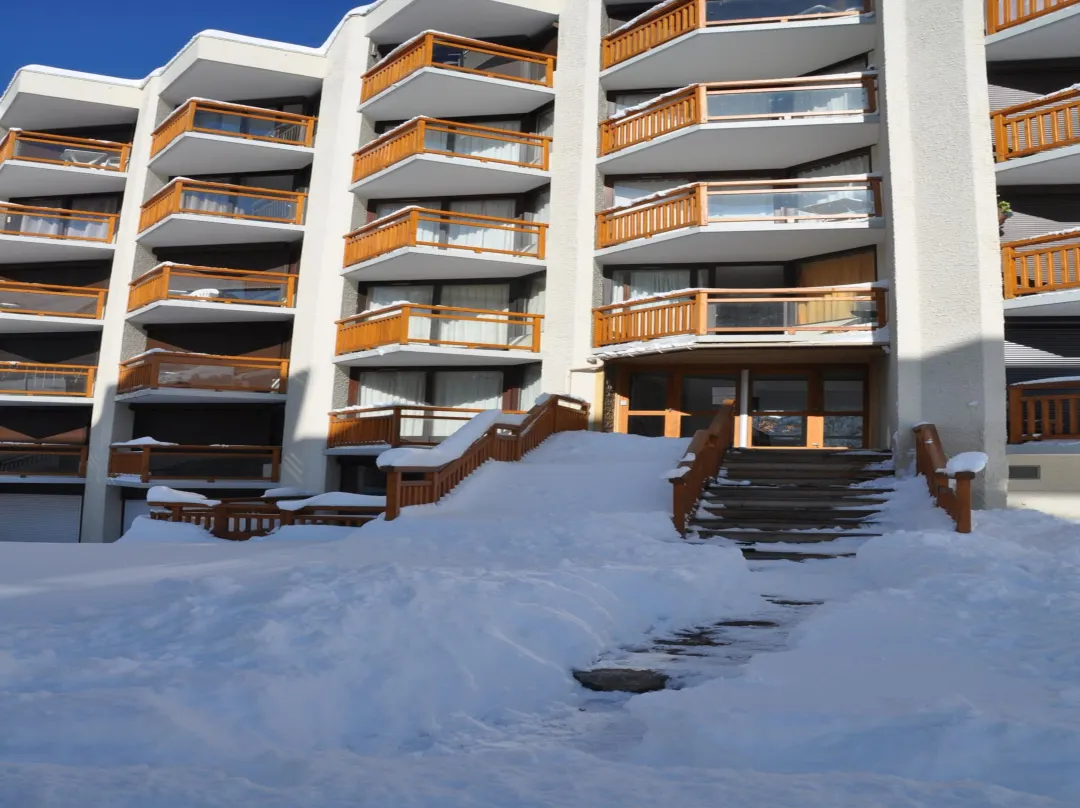 Slope-side Stay For Two Guests - Les Deux Alpes, France