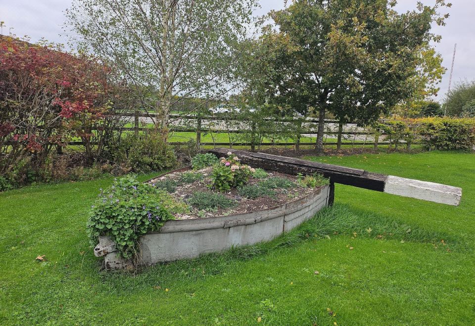 Komet canal boat company limited, Nantwich - 2026 Updated Prices, Deals ...