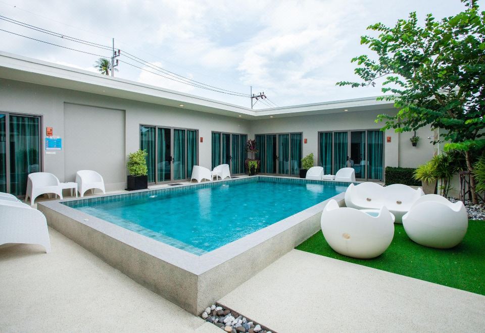 Areeca Pool Villa, Phuket (Prices & Reviews 2024) | Trip.com