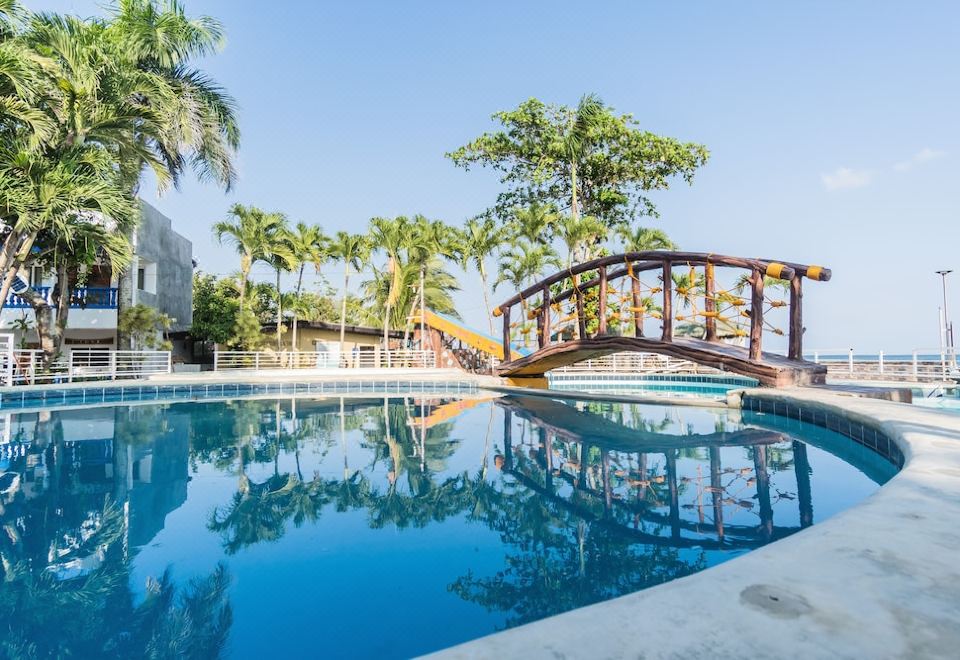 Villa Elizabeth Beach Resort,Lucena - Updated 2024 Reviews & Prices ...