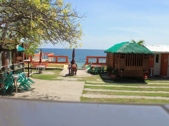 Maxvir Inn Beach Resort - Oslob