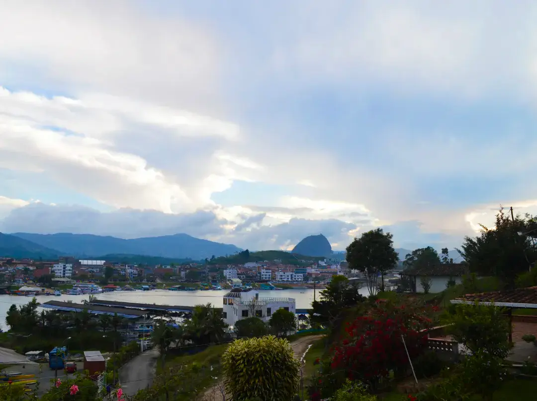 Balcones De La Casona Hostel - Guatapé