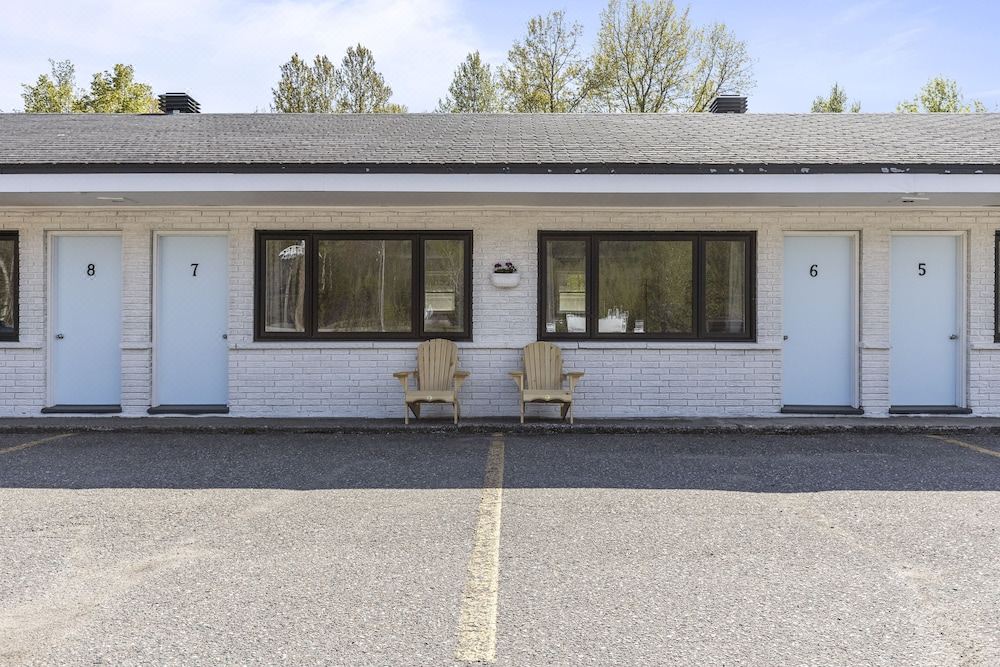 Mccauley's Havilland Bay - Ontario