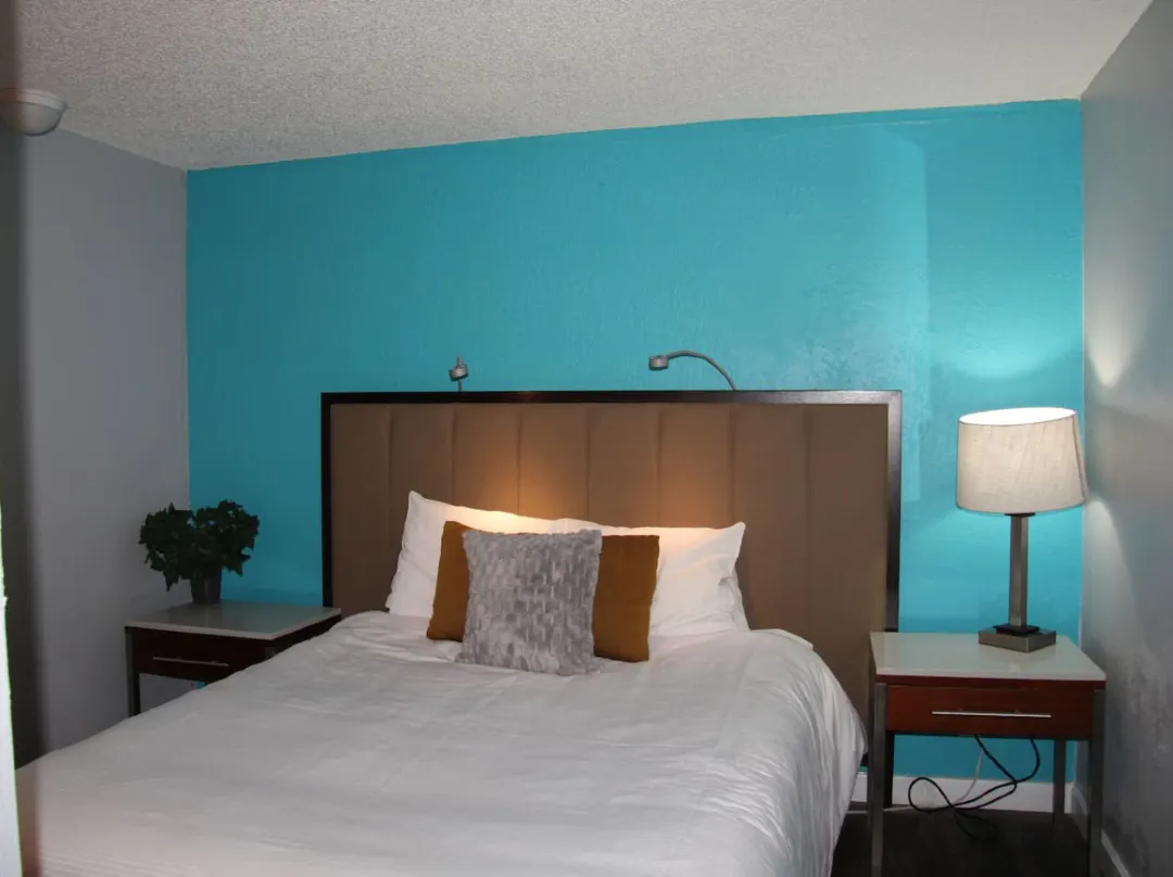 Elegant Haven - Full Kitchen, Close To Naval Bases & More - Bremerton, WA