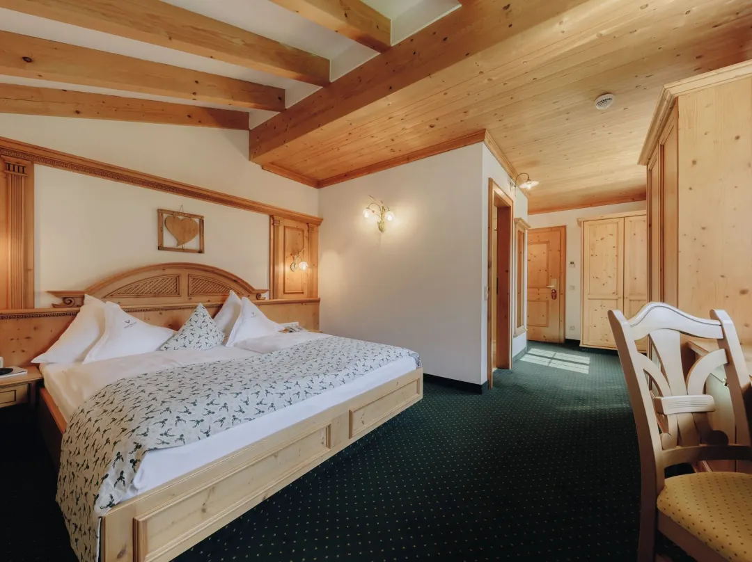 Hotel Hirschen Montafon - Montafon