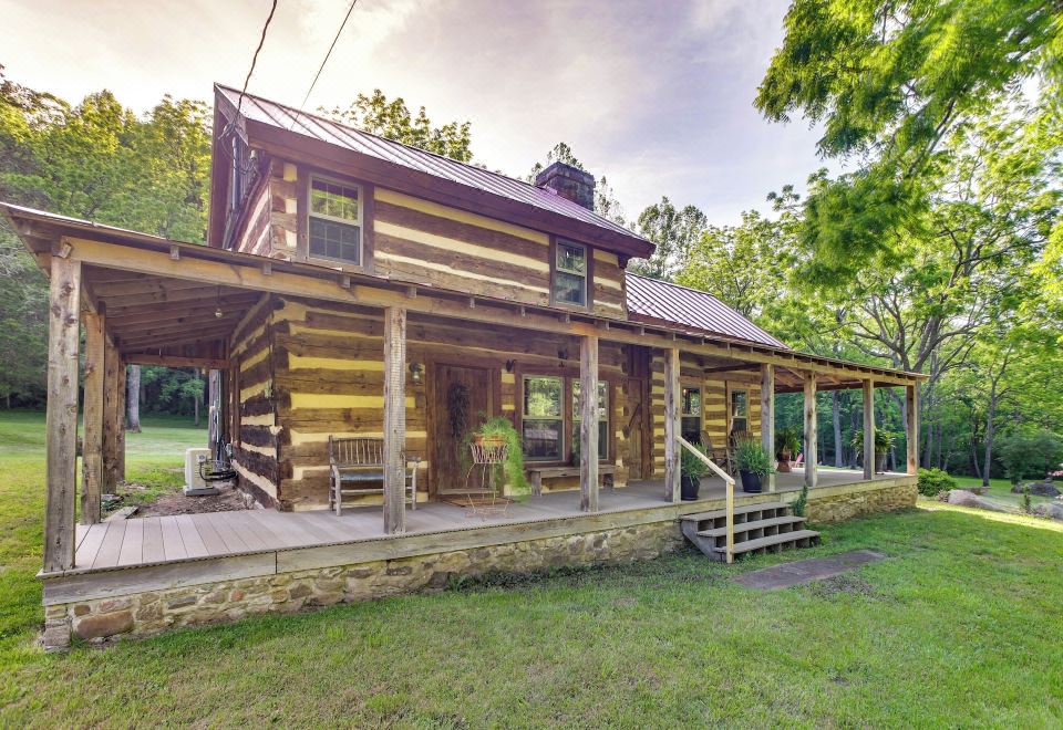 Restored Buchanan Log Cabin on 9-Mile Creek!, Botetourt County - 2026 ...