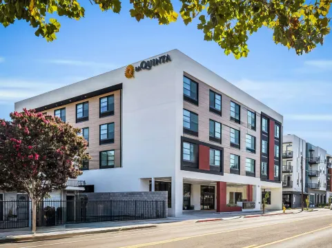 La Quinta Inn & Suites By Wyndham San Jose Airport-downtown - Milpitas, CA