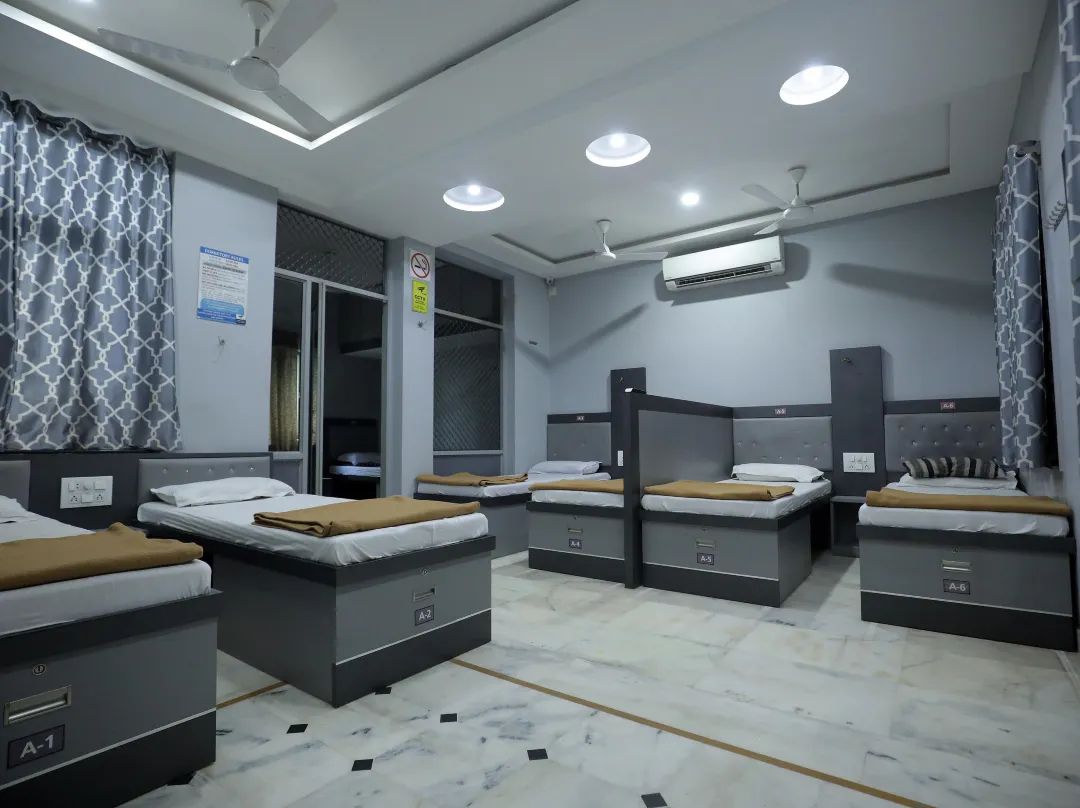 Royal Guest House - Bhuj