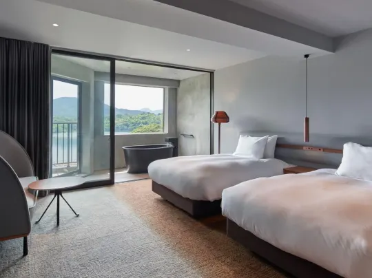 Ease Ippeki - 伊東市