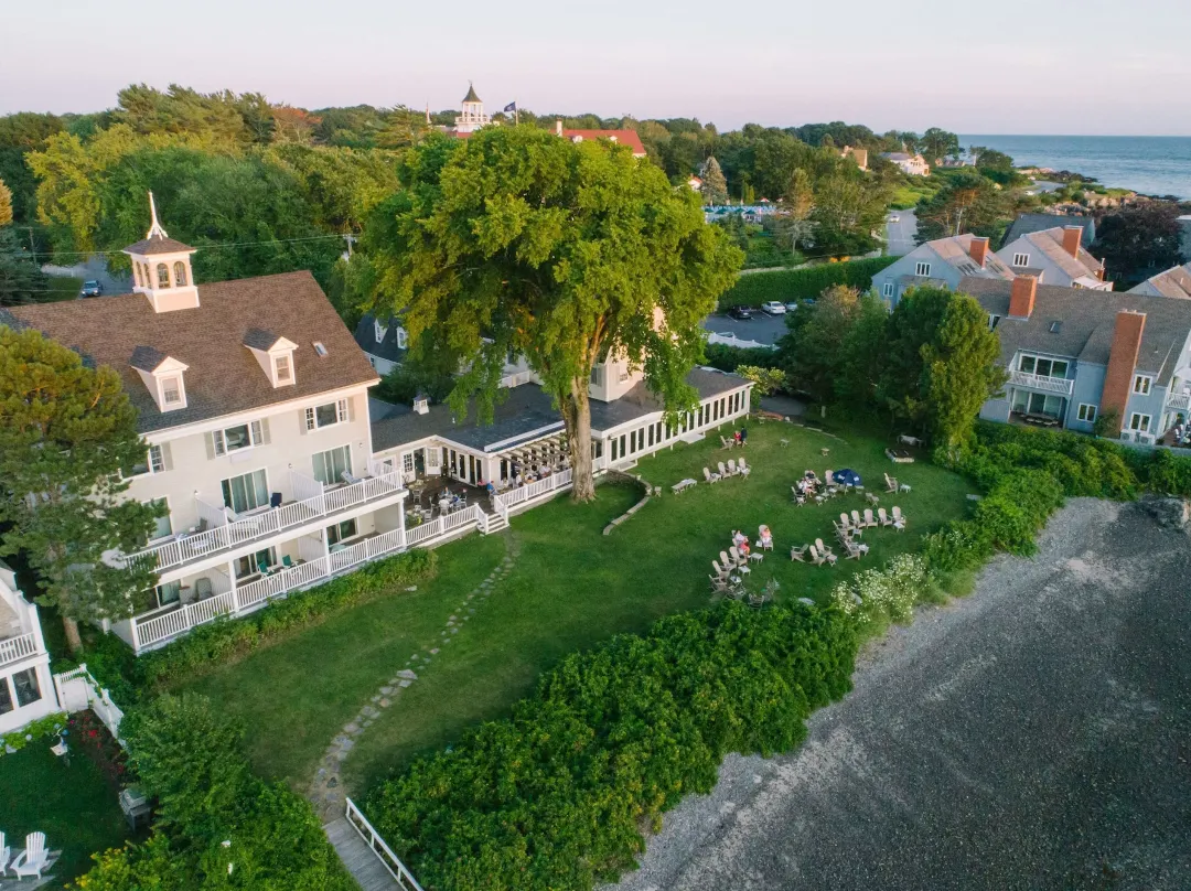 The Breakwater Inn & Spa - Kennebunkport, ME