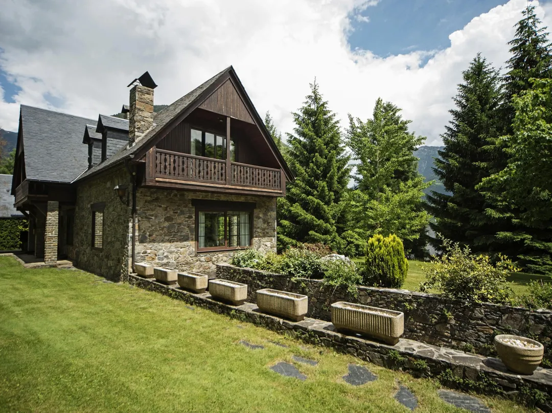 Chalet In Vielha Near Baqueira Ski Resort - Catalonia