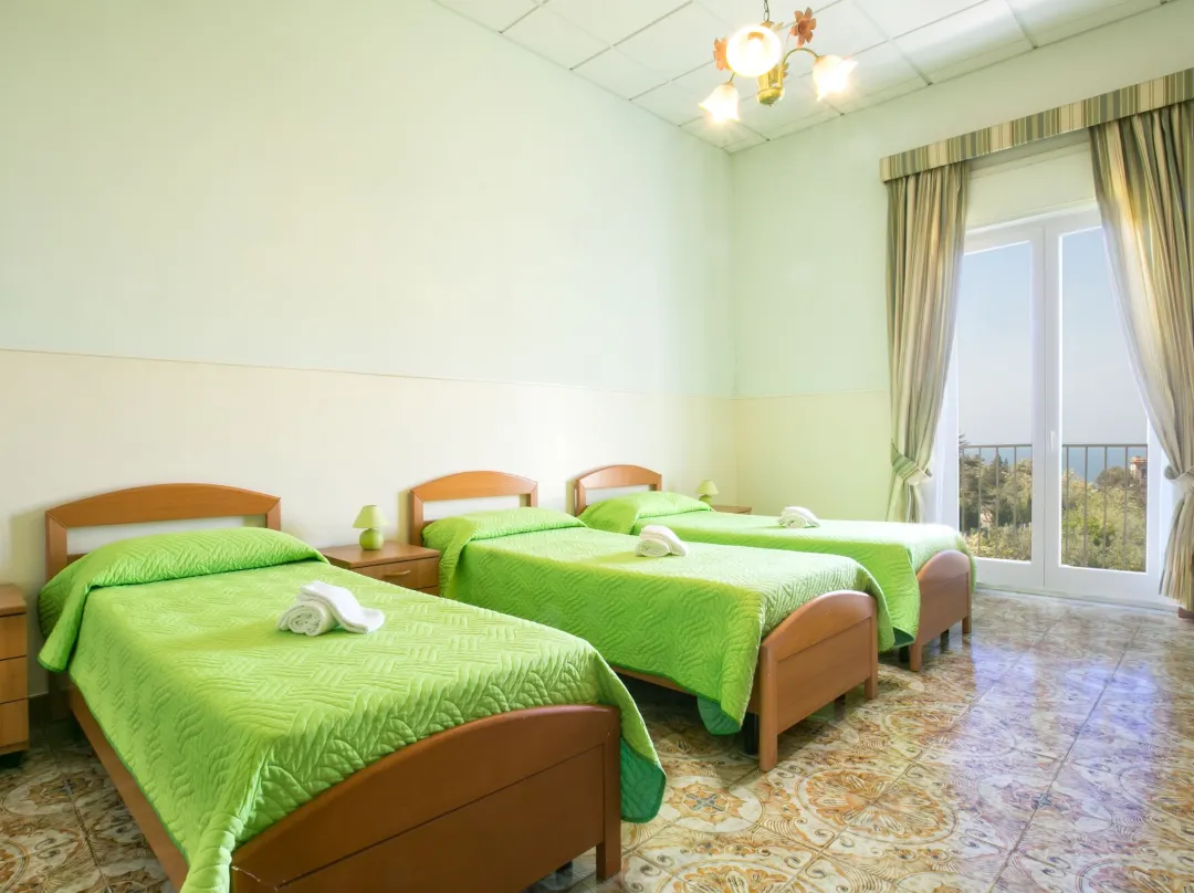 Sisters Hostel - Sorrento