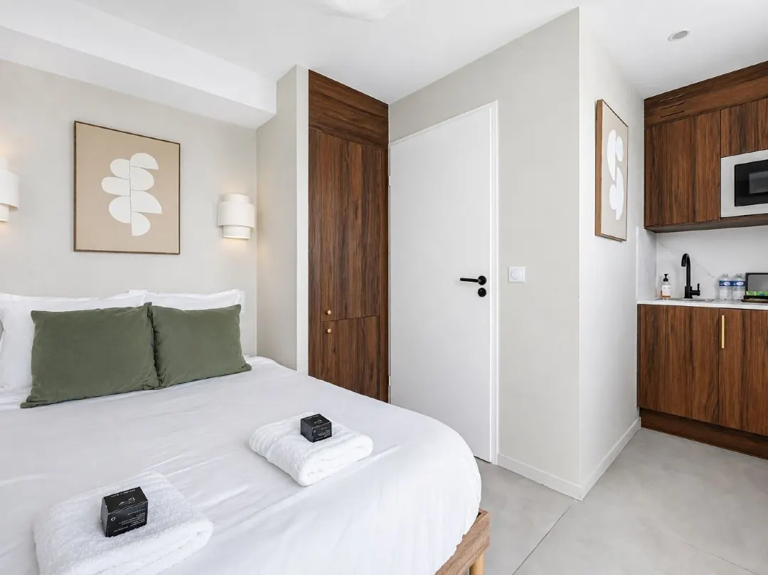 Jiji Suites Sénart - Brie-Comte-Robert