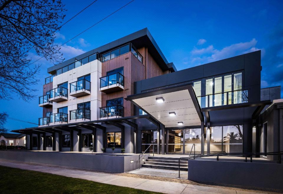 Quality Hotel Lakeside, Bendigo: Latest Price & Reviews 2024