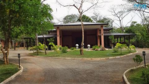 Sannasa Hotel, Dambulla - Photos, Reviews, Deals | Trip.com