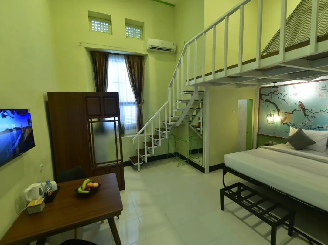 Hotel Irian Surabaya - Surabaya