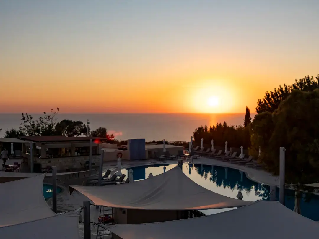Perfect Getaway For 2 With Shared Pool - Cyprus