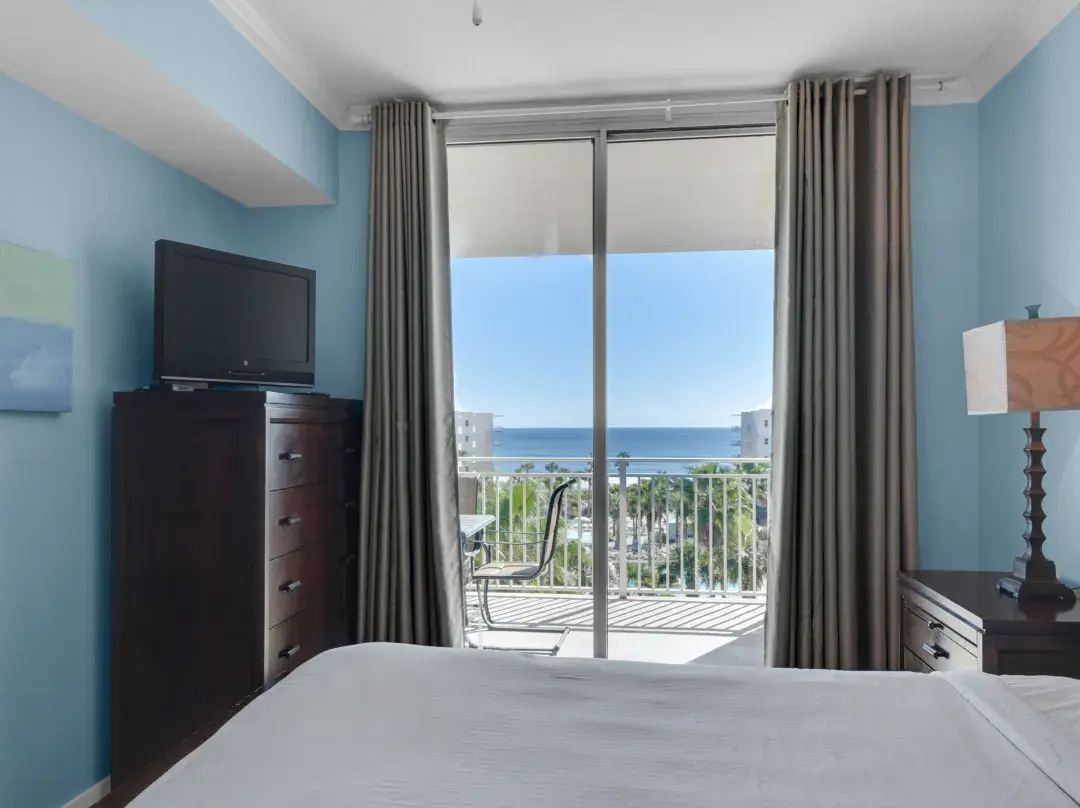 Beach Service And Extensive Amenities - Spectacular Gulf View Oasis - Okaloosa Island, FL