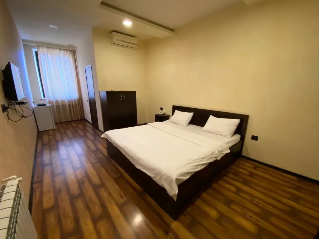 Granada Hotel - Ereván