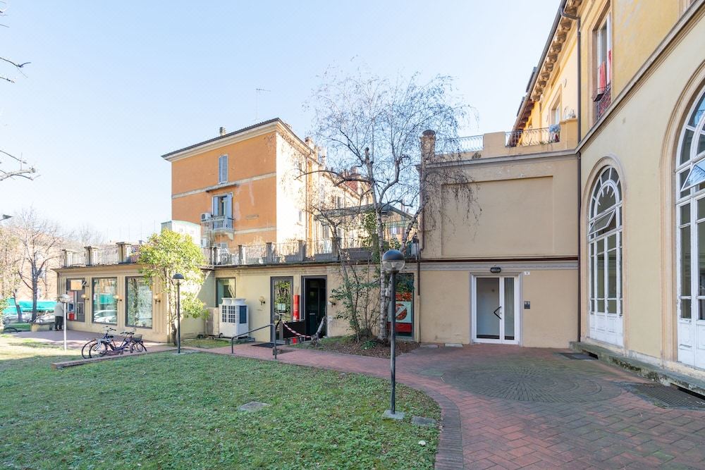 Housmart San Mamolo 6 - Bologna