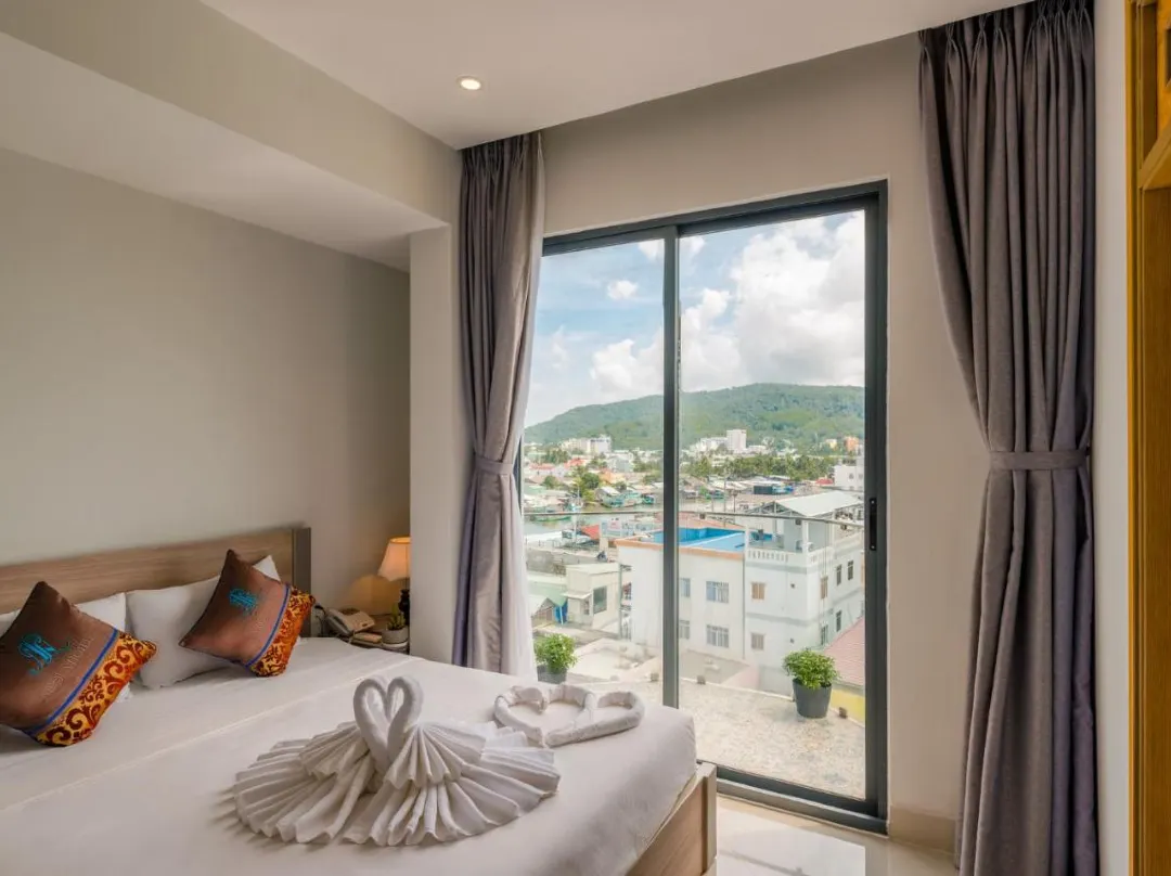 Nipola Hotel - Phú Quốc