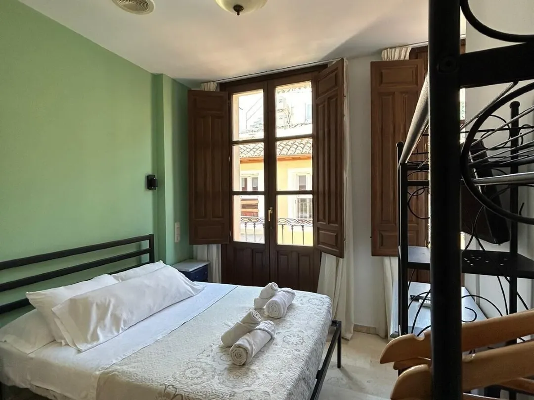 Hostal El Olivo - Granada
