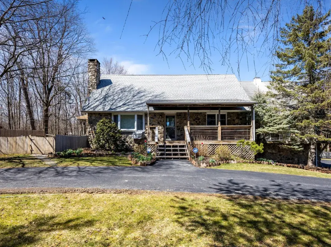 Heated Pool, Game Room, And Garden Oasis - Exquisite Rustic Retreat - Washingtonville, NY