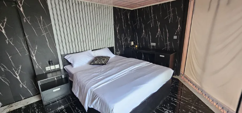 Adelisca Glamping, Cafe And Villa - Kintamani