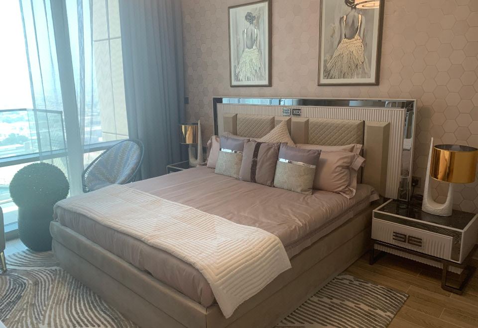 Royal Club by Rvhr Al Noora Tower Al Habtoor City Business Bay - 2024訂房 ...