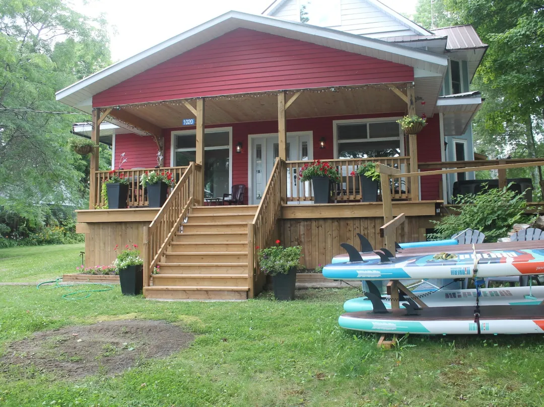 Cranberry Moon Inn - Muskoka District Municipality