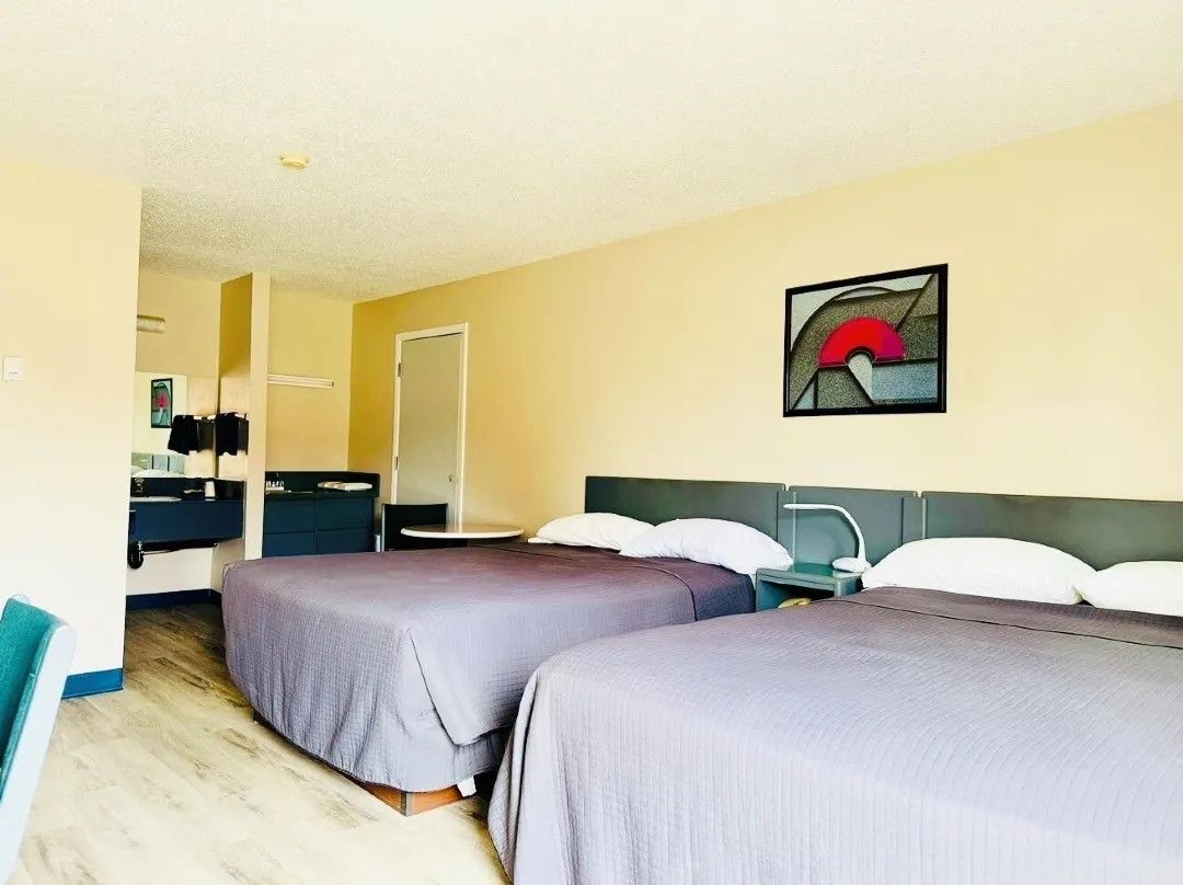 Plains Motor Inn - Stettler