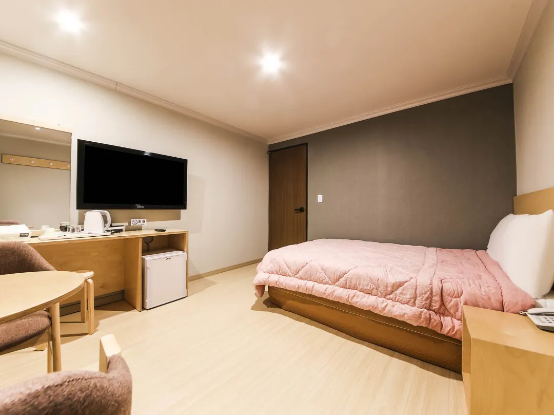 Gangneung Tower Motel - Gangneung-si